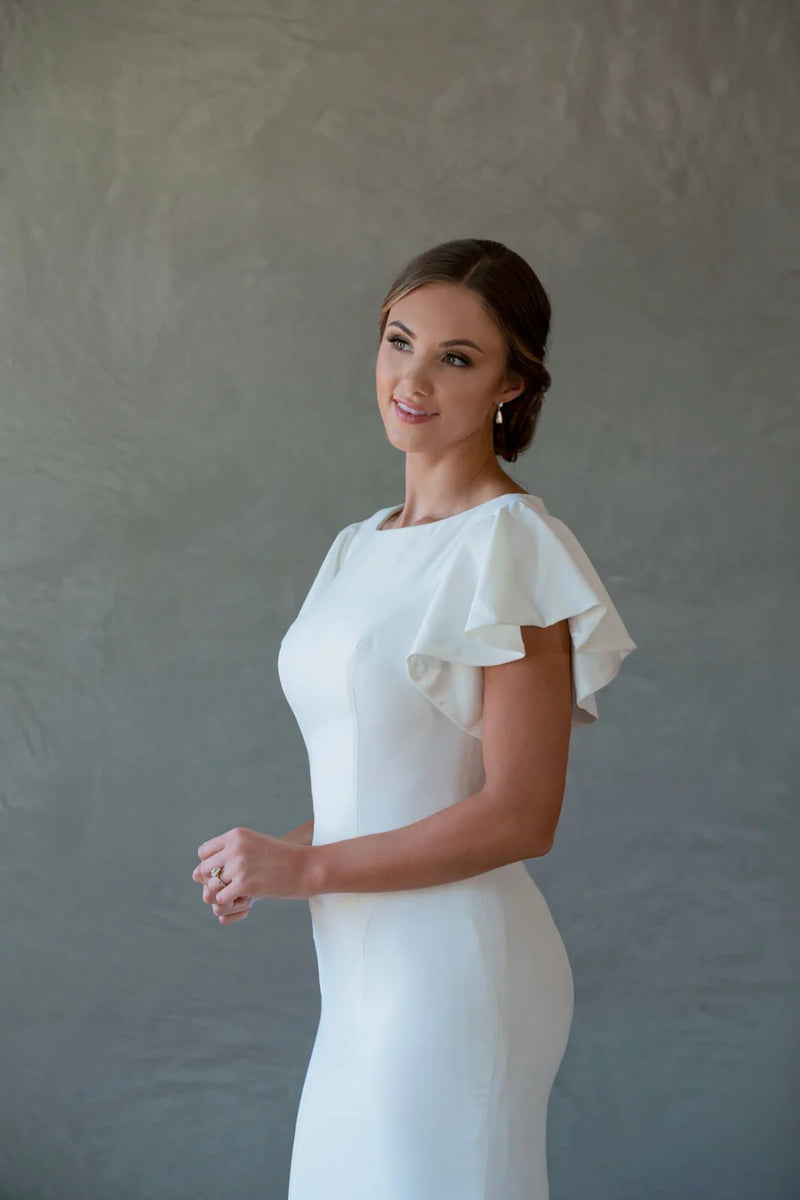 Ellie Modest Wedding Dress – A Closet Full of Dresses